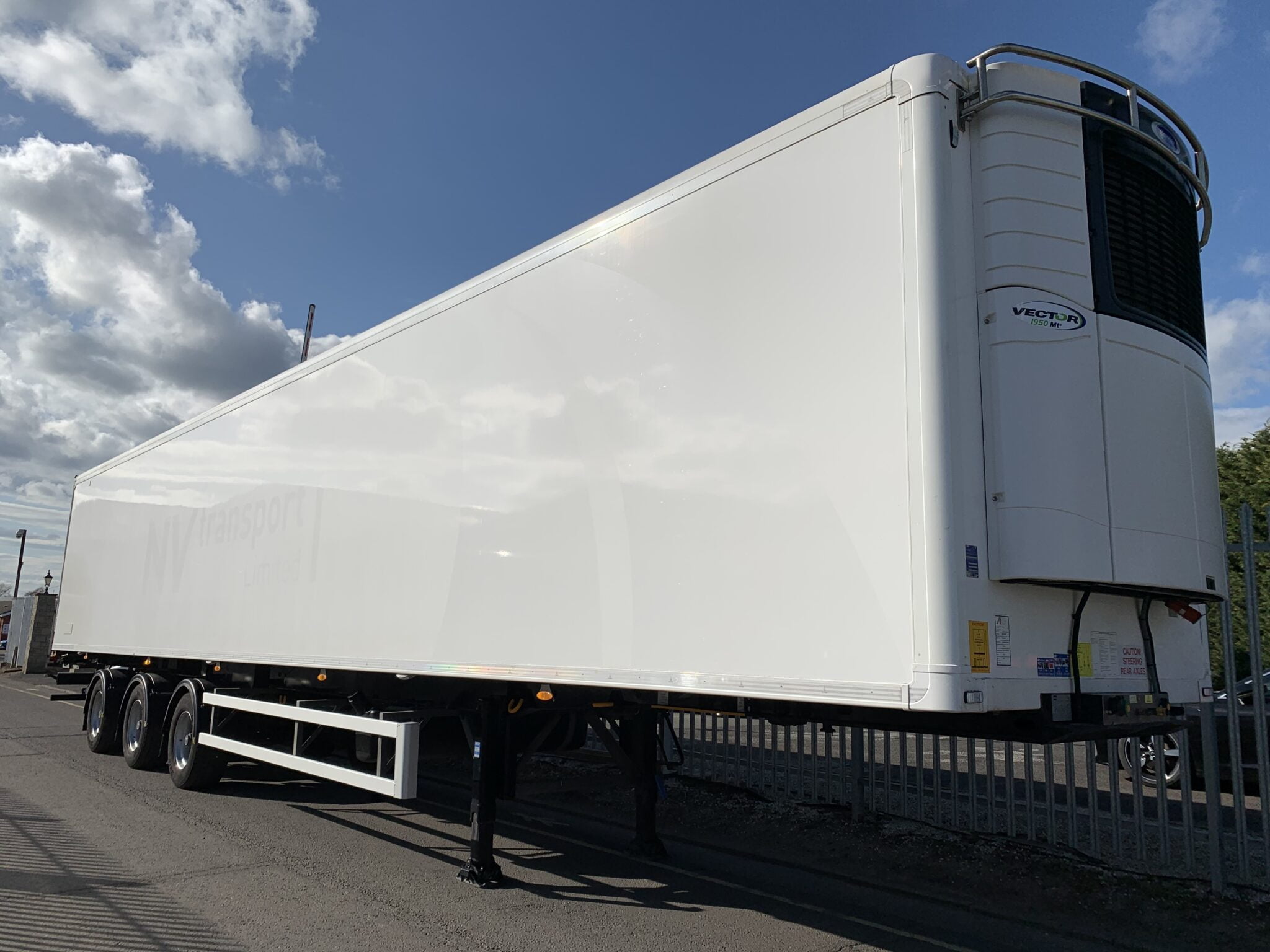HGV Truck Trailers for Sale | Lorry & Truck Trailers for Sale | Asset ...