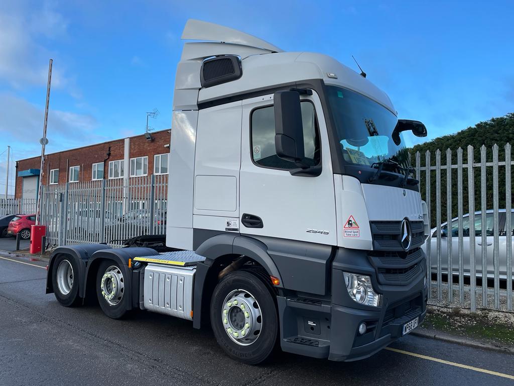 Used Tractor Units For Sale UK | 6x2 Tractor Units For Sale | Asset ...