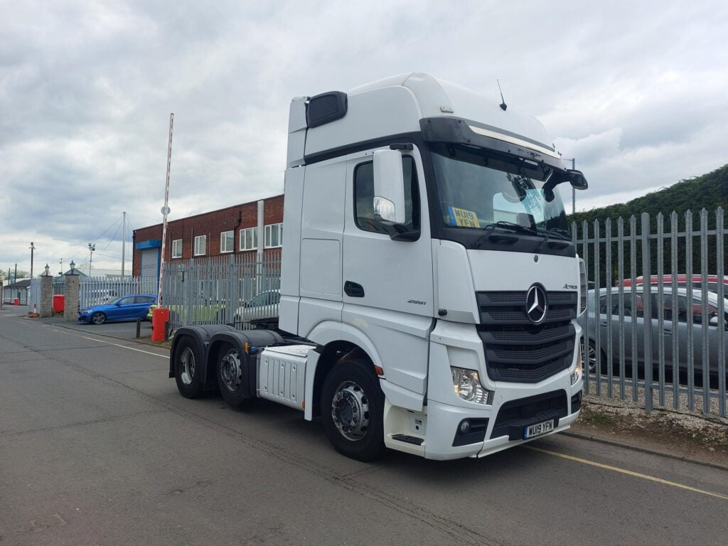 Used Tractor Units for Sale | Used Commercial Truck Unit Deals | Asset ...